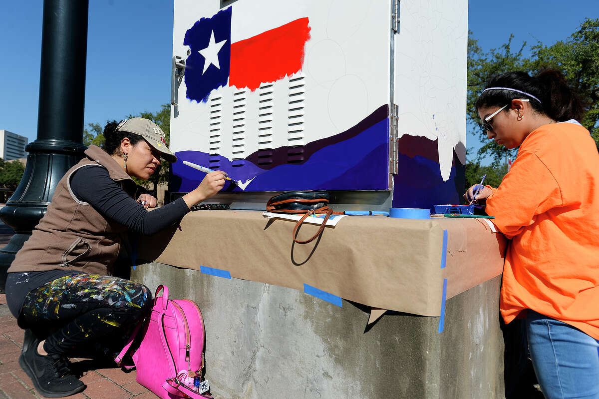Photos: Colorful murals dot Beaumont traffic boxes