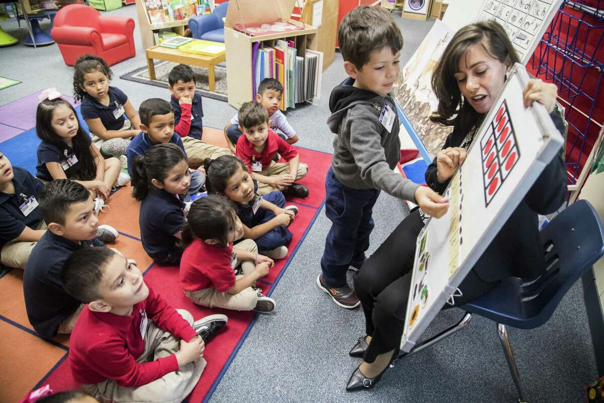 School districts in Houston, statewide feel crushing effects of budget ...