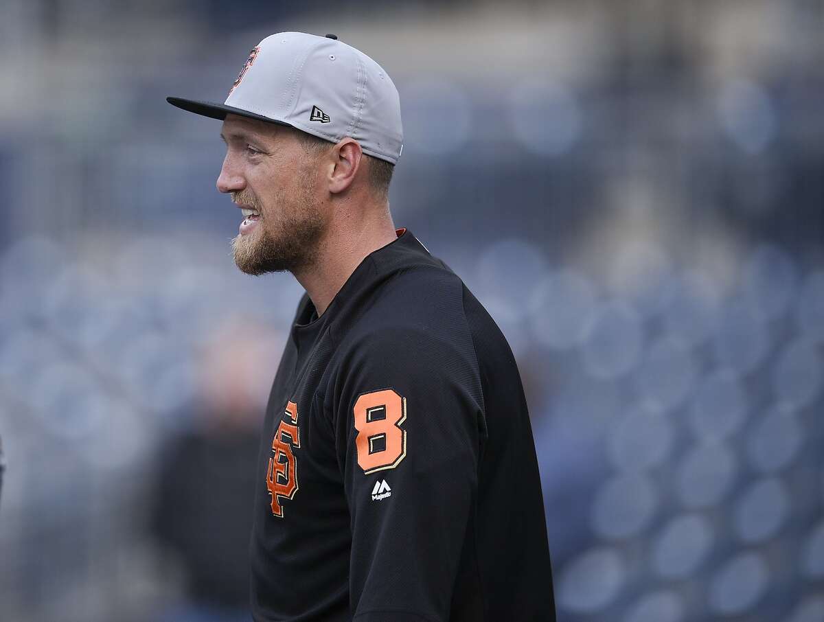 Giants’ Bruce Bochy rooting for Hunter Pence ‘to beat Father Time’
