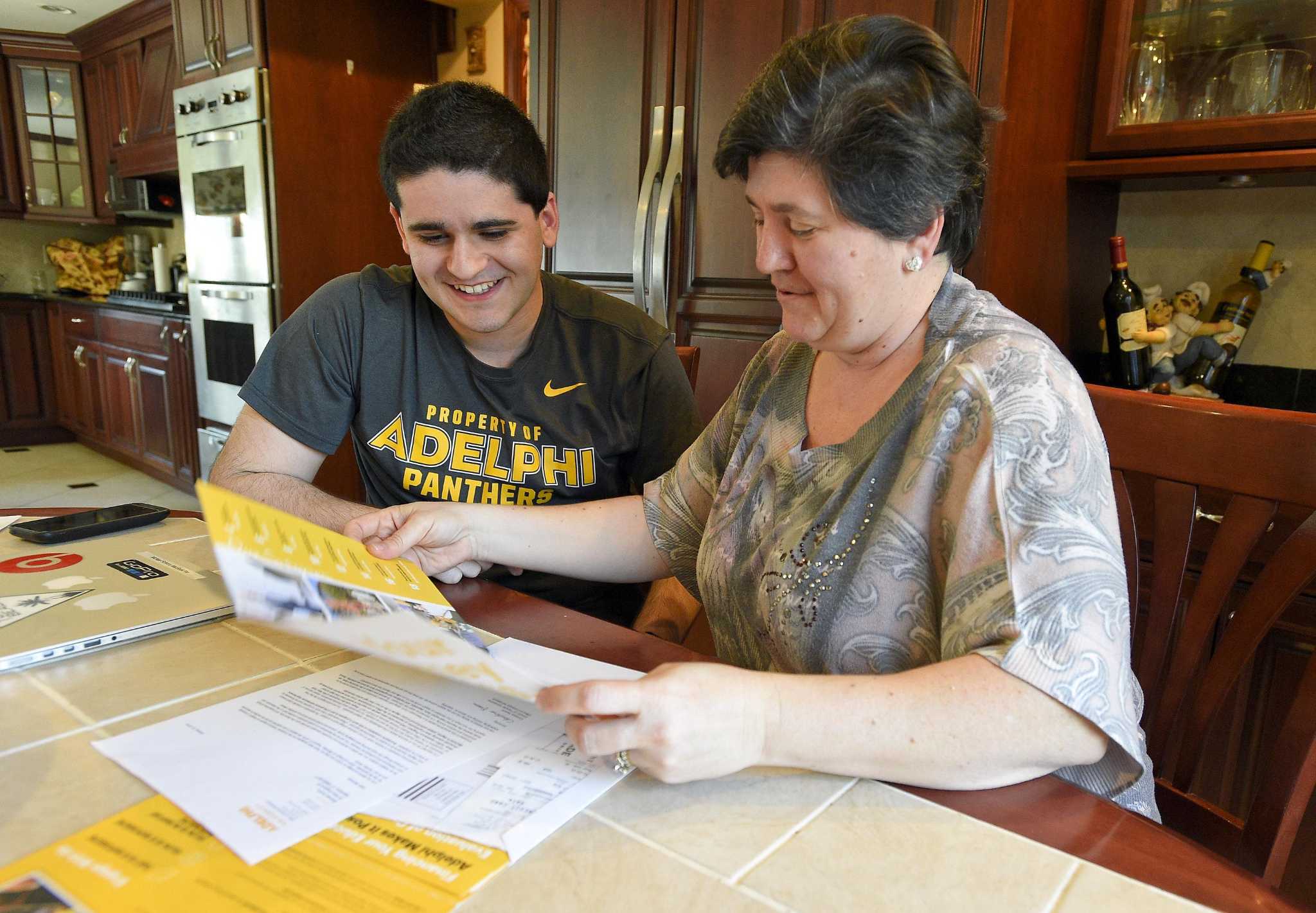 Program prepares students with autism for college life