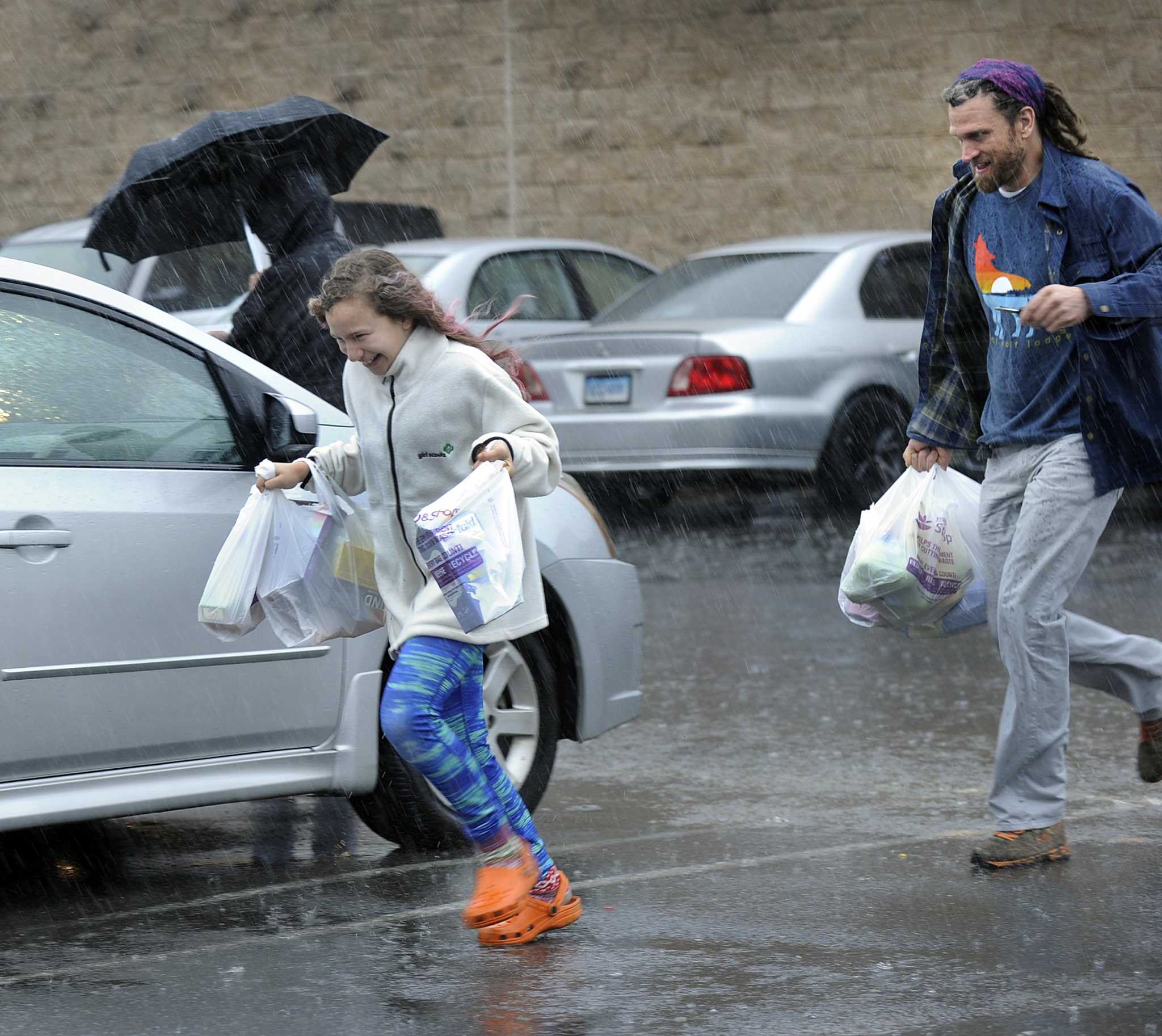 Heavy rains cause flooding in Danbury area