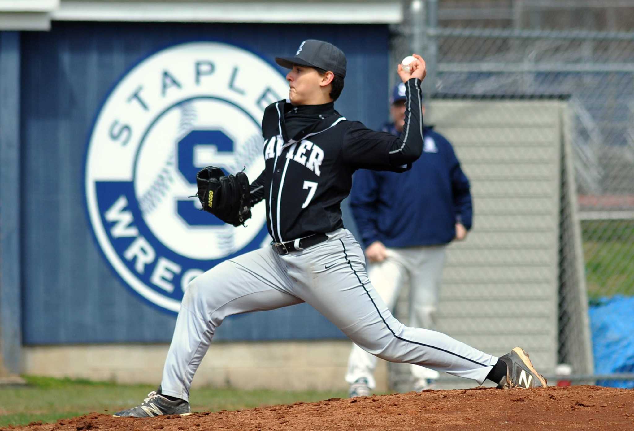 Baseball: Xavier missing out on the big hit