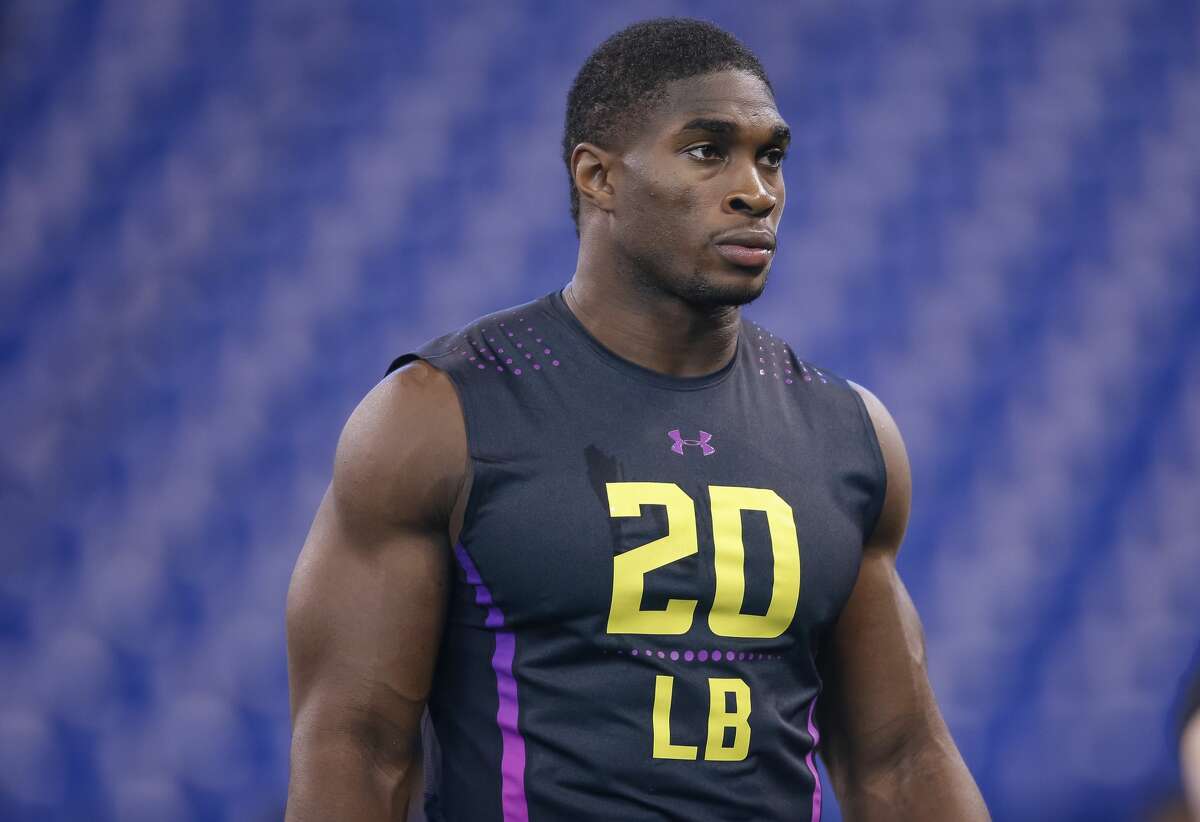 Wisconsin LB-FB Leon Jacobs visits Texans
