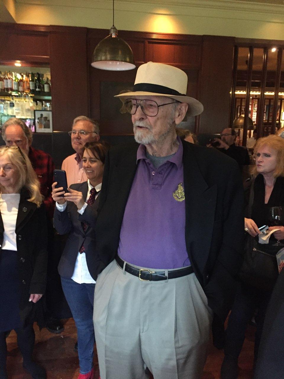 Ernest Beyl, SF author and man-about-town, dies at 90 - SFGate