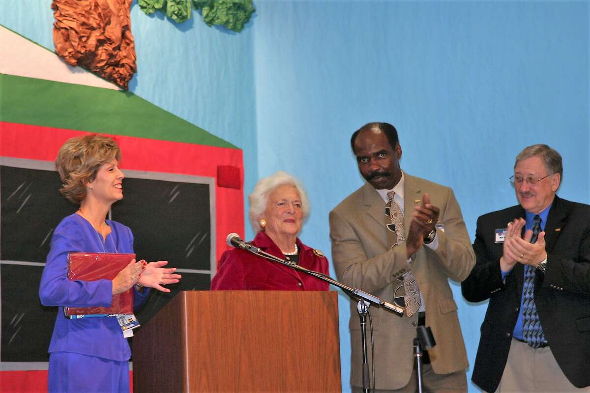 Barbara Bush leaves lasting legacy with county educators, literacy ...