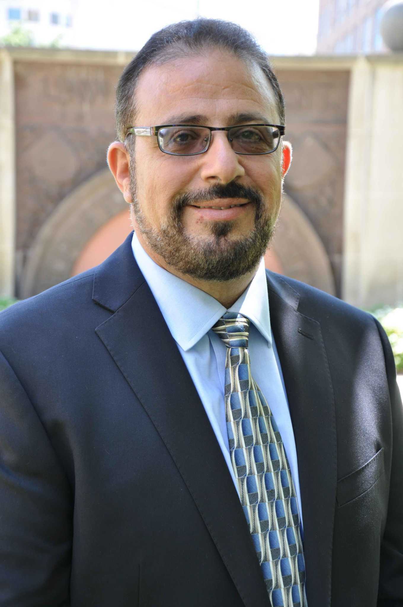 First full-time Muslim chaplain hired by U.S. university to speak in ...