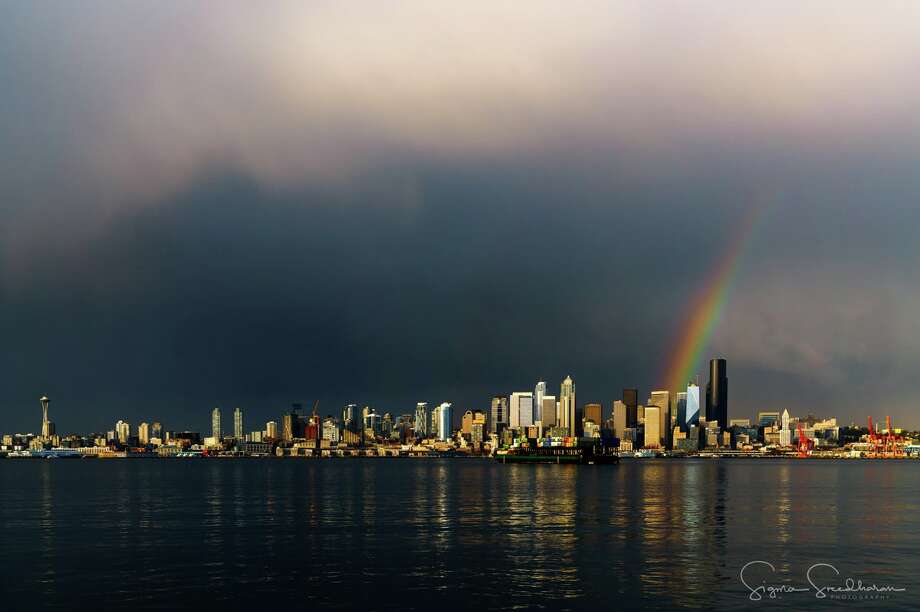 Seattle Twitter goes crazy over rainbow sunset - seattlepi.com