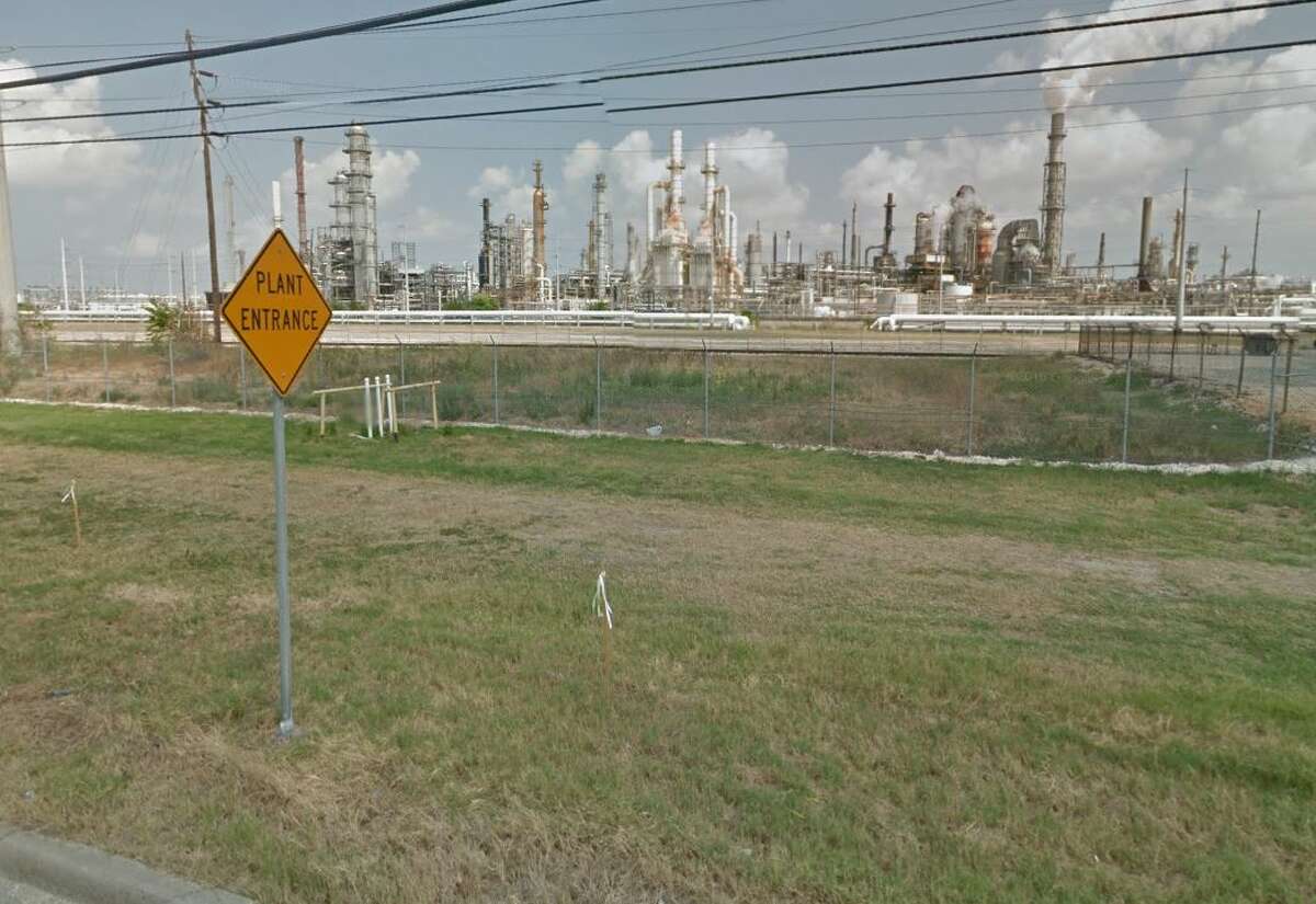 Explosion, large fire at Texas City plant