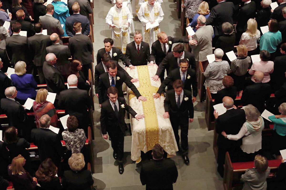 Photos from Barbara Bush's funeral show past presidents, first lady ...