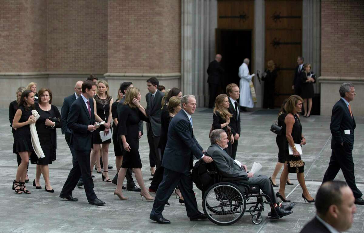 Photos from Barbara Bush's funeral show past presidents, first lady ...