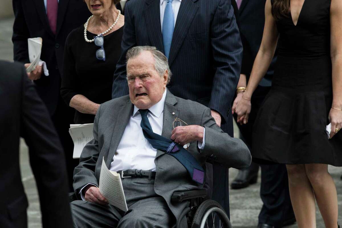 The true story behind the now-iconic photo of four presidents and first ...