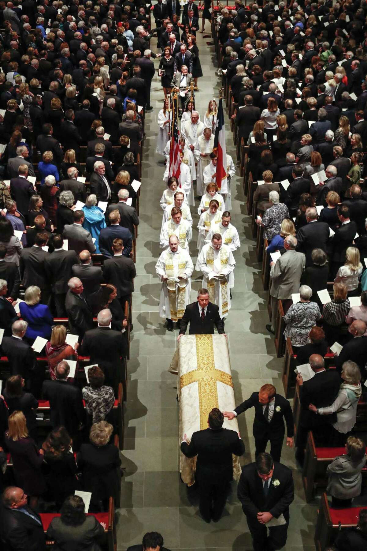 Barbara Bush honored at funeral for devotion to family, giving back