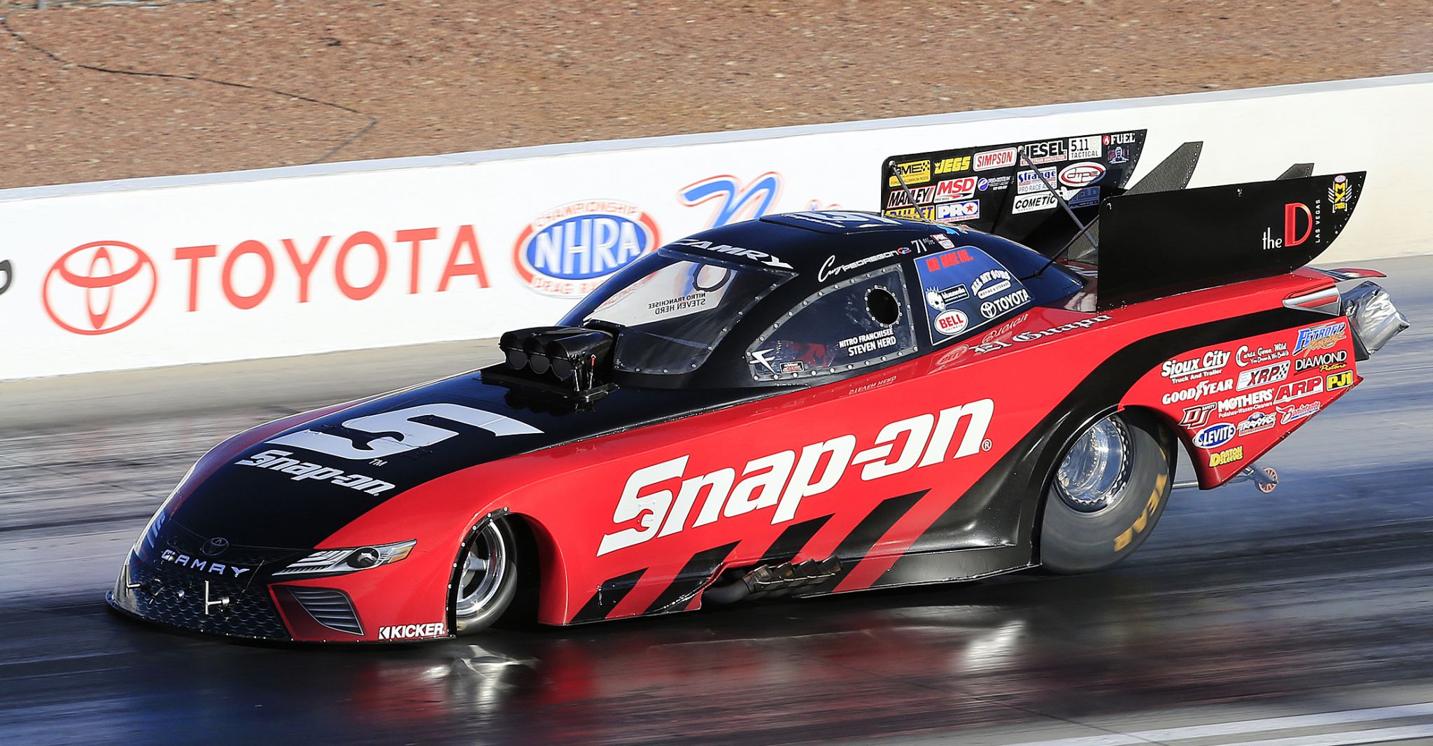 Funny Car driver Cruz Pedregon loves track at SpringNationals