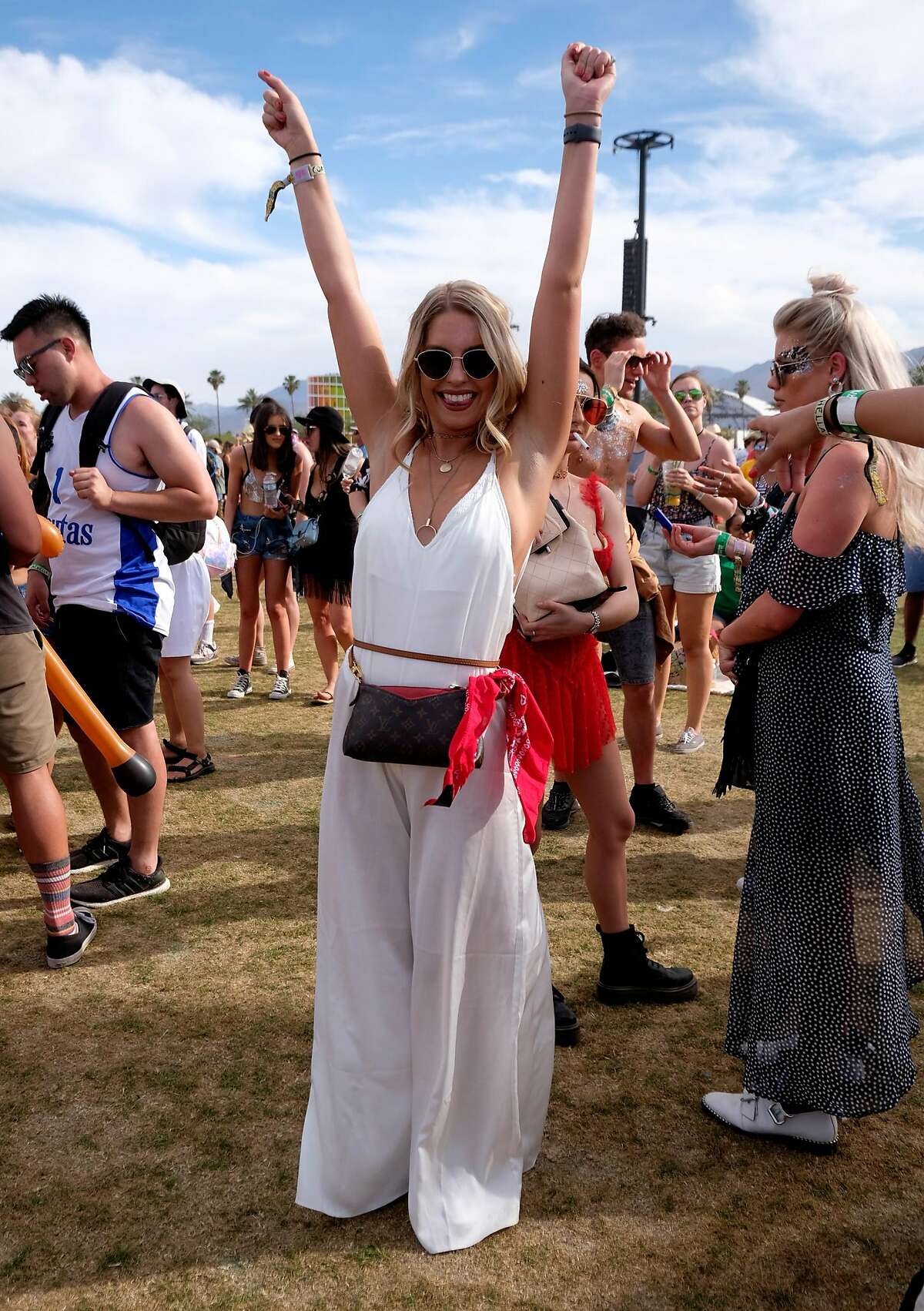 The craziest looks from Coachella's hot, dusty final weekend