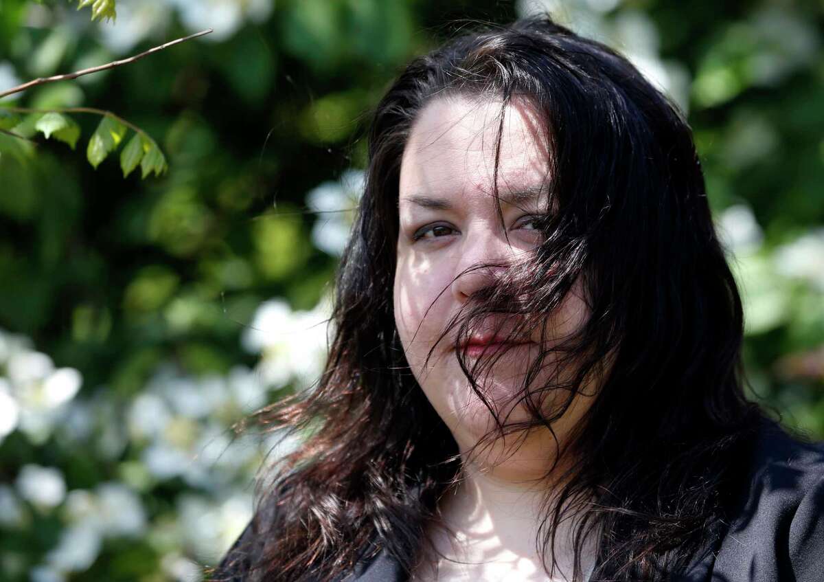 A joyful reunion with birth parents leads to incest, murder