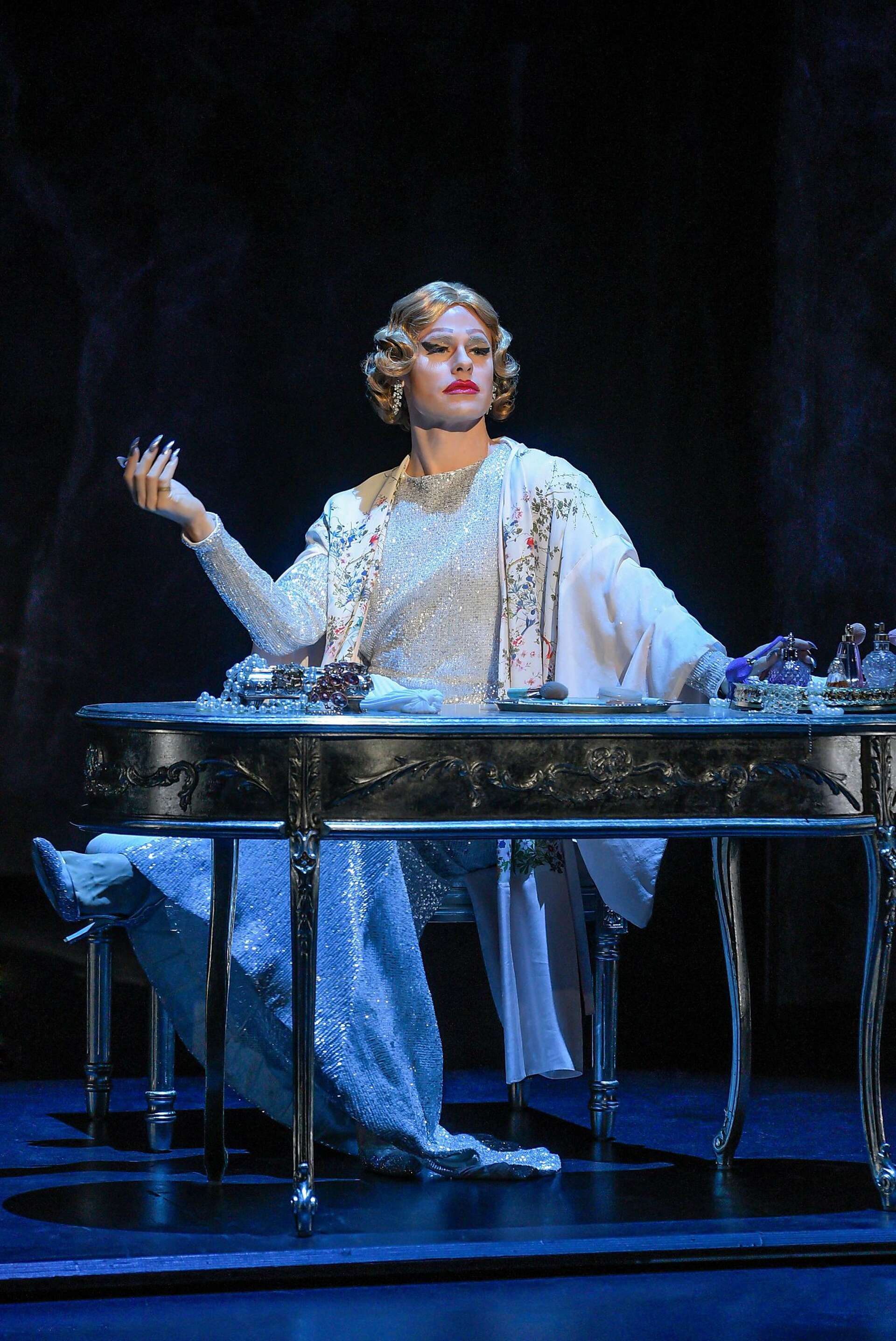 Berkeley Rep revives ‘Angels in America,’ in all its soaring spirit