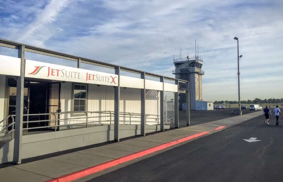 JetSuiteX to fly between Oakland and Seattle-Boeing Field