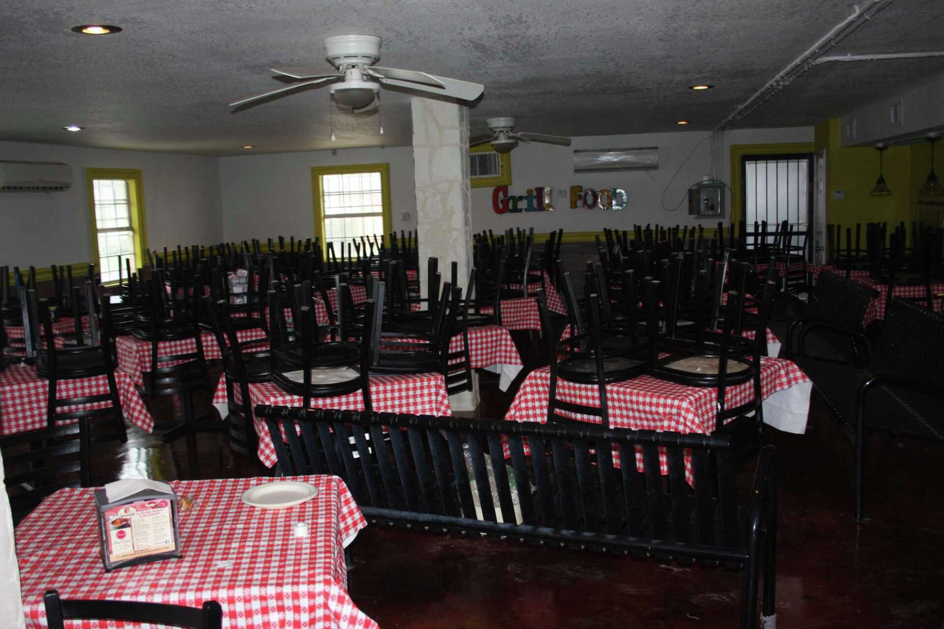 Pollos Asados Los Norteños reopening Thursday