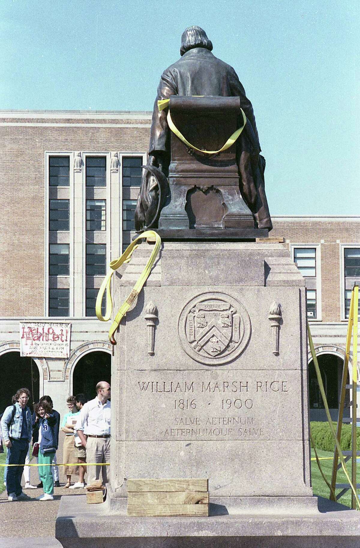 30 years ago: Michael Jackson on tour, the prank at Rice, Springsteen ...