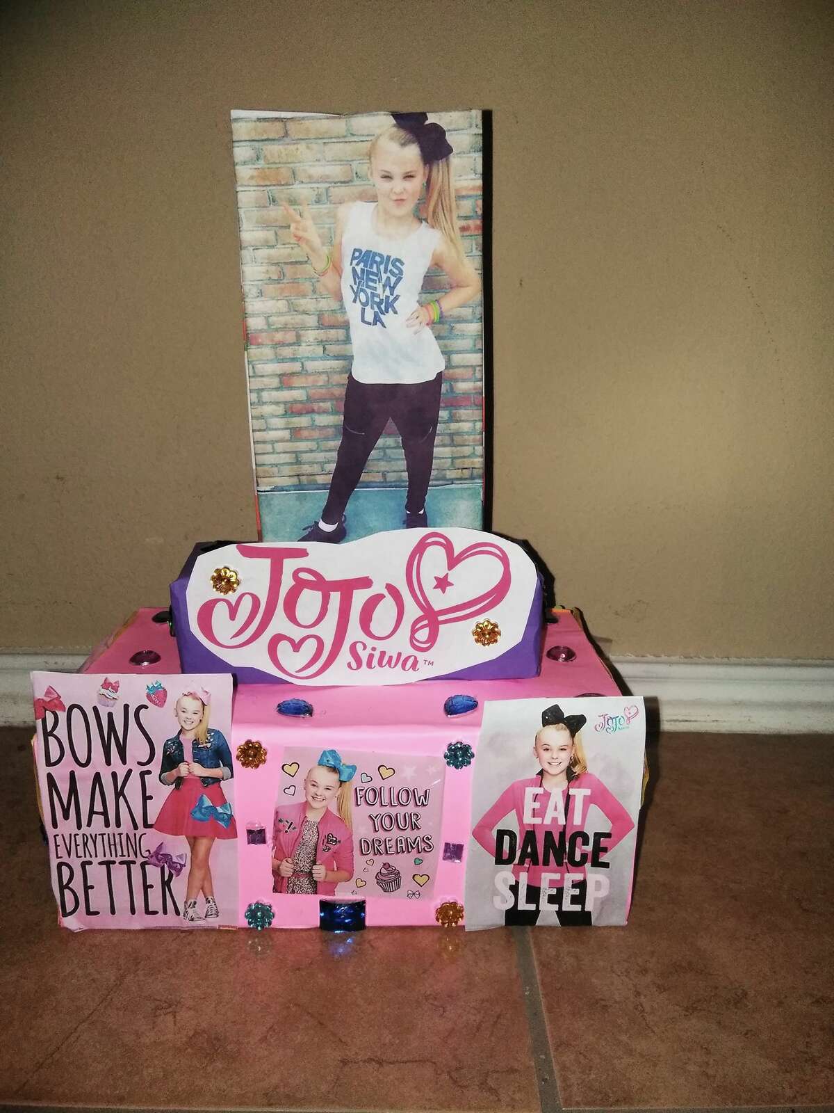 Shoebox floats continue San Antonio's Fiesta tradition