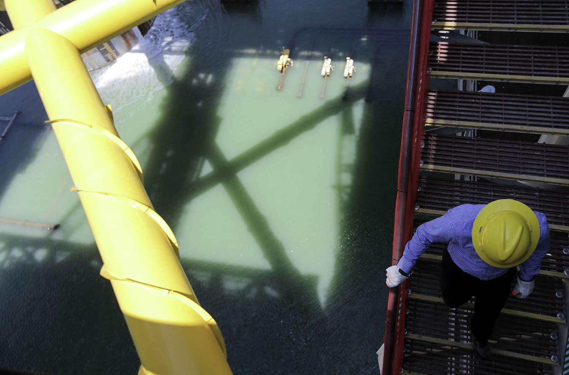 Shell makes deepwater Gulf discovery near new Appomattox platform