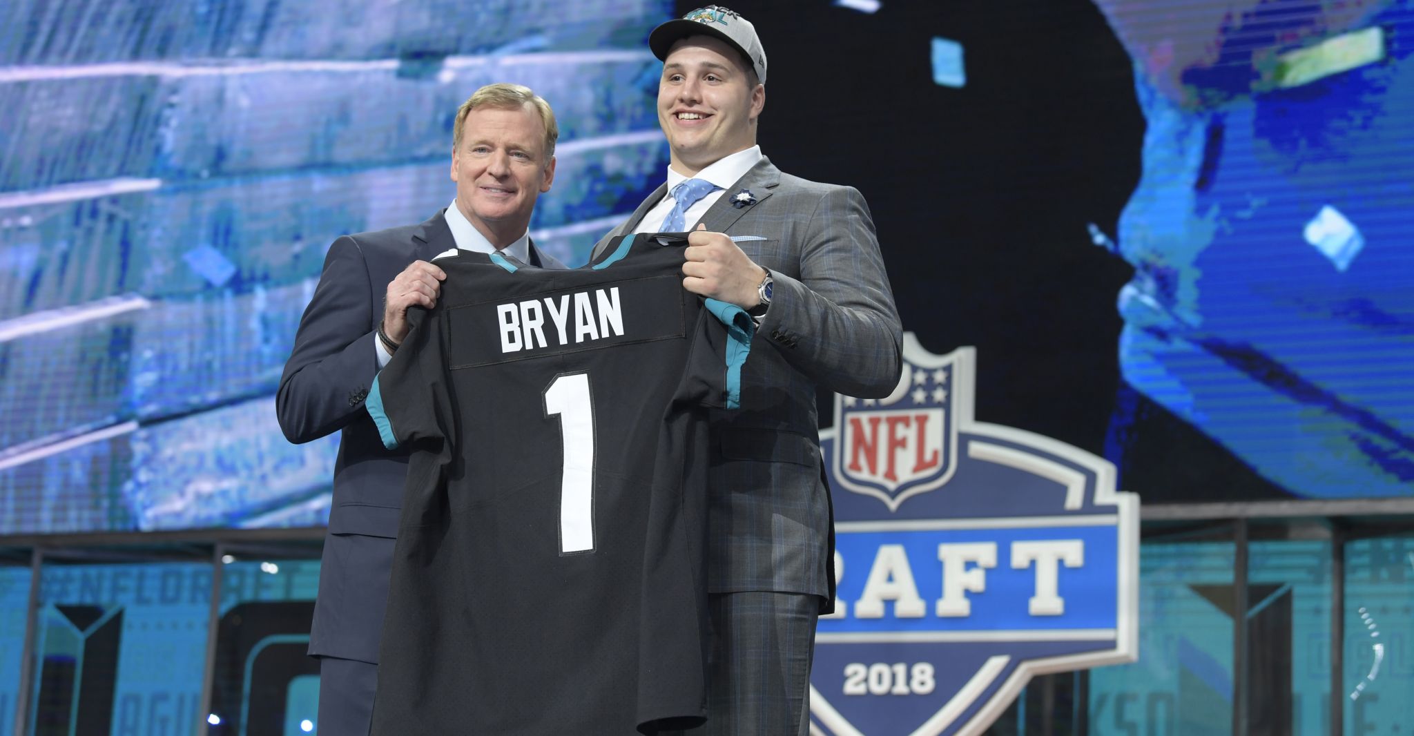 Jaguars pick DT Taven Bryan instead of QB Lamar Jackson