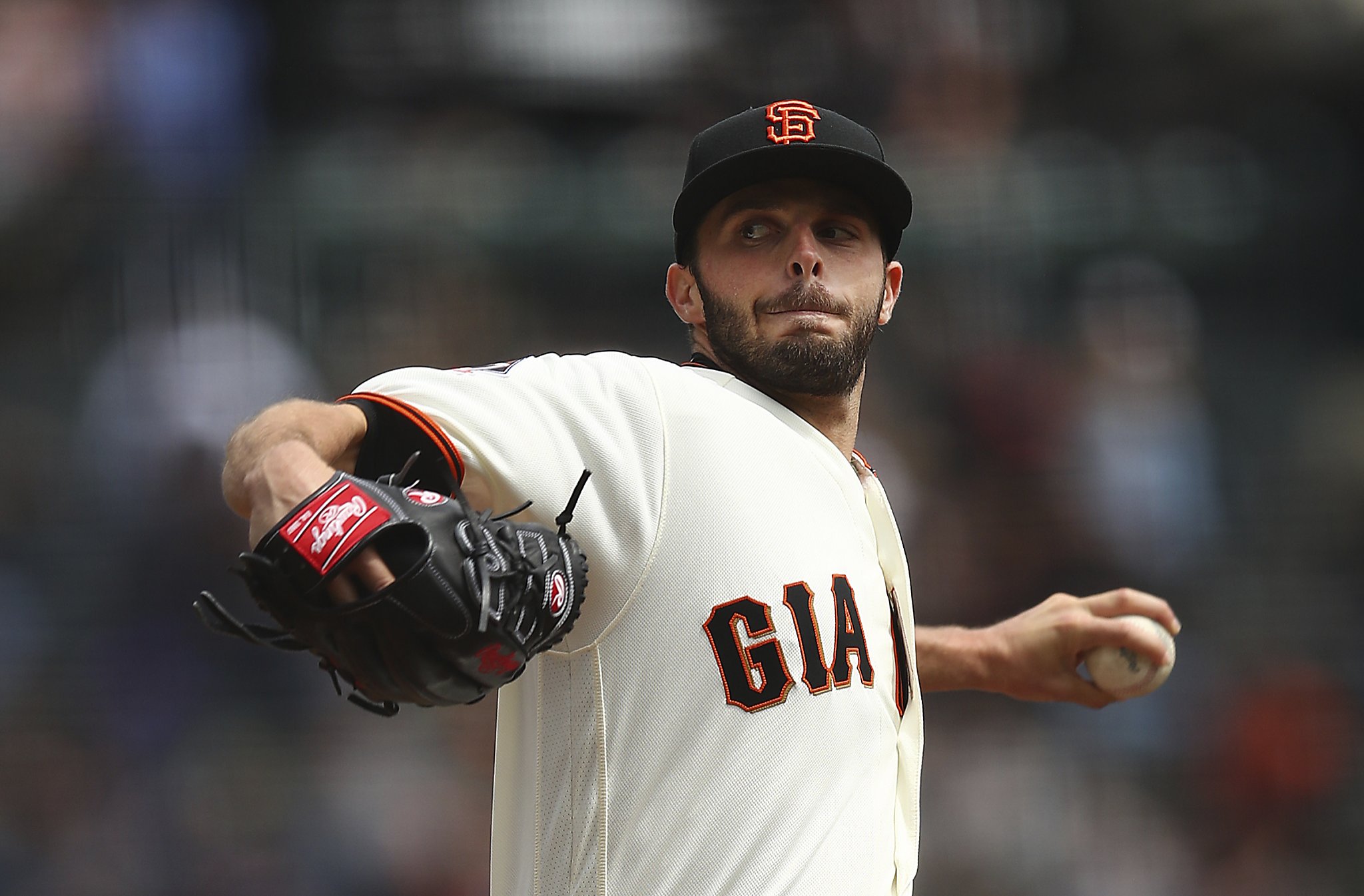 Giants prospect Andrew Suarez dominates for Sacramento