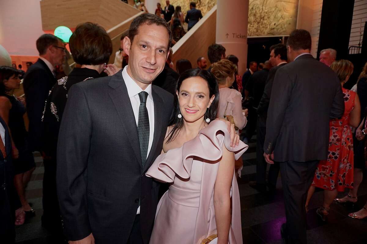 Art lovers at the bold, bright Modern Ball raise $4 million for SFMOMA