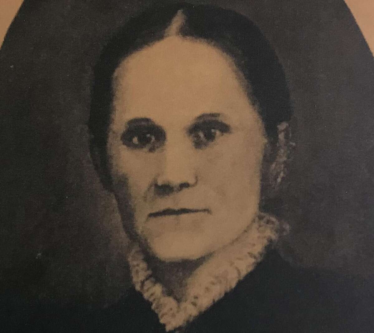 An old mansion near Seguin has witnessed decades of Texas history