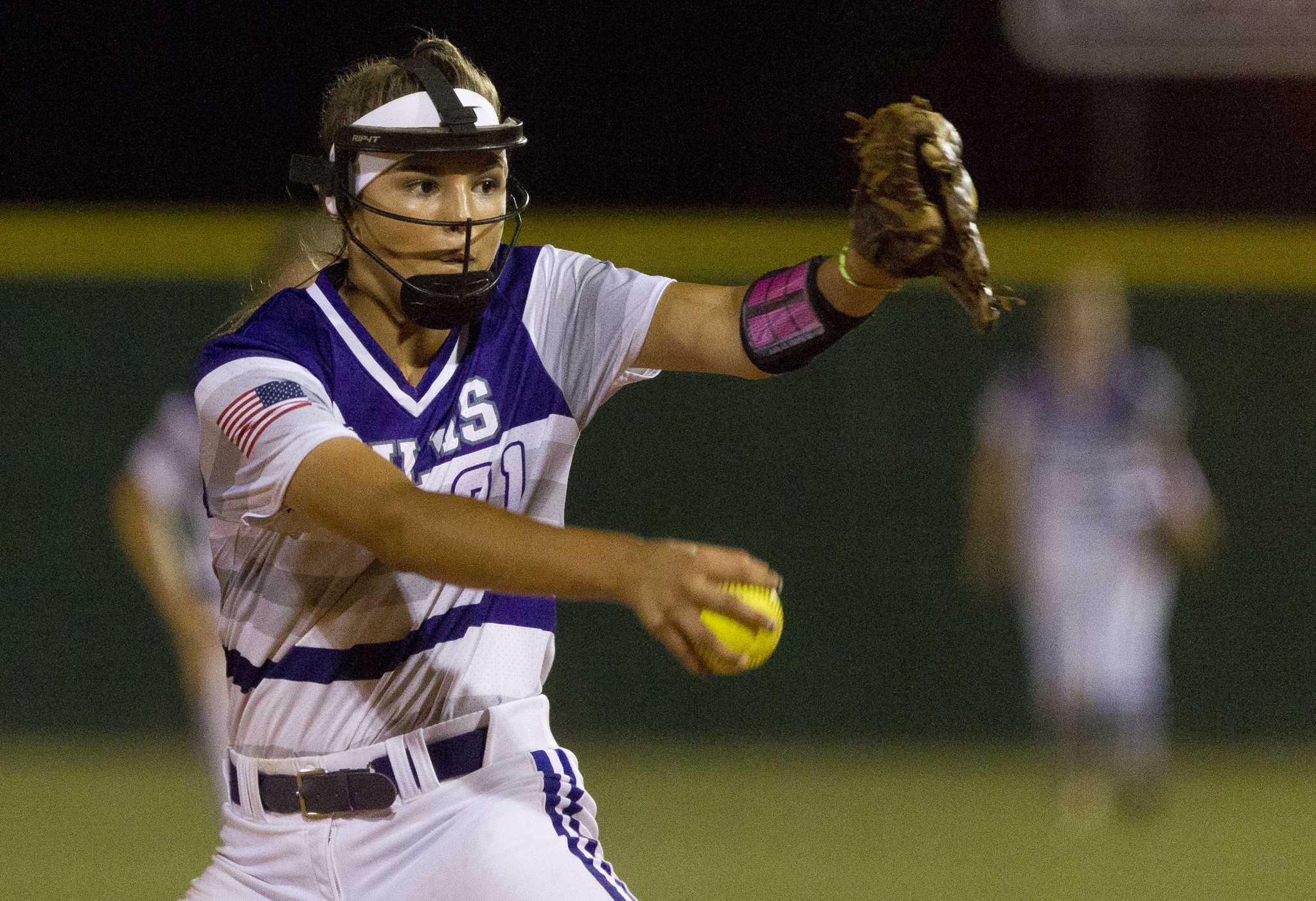 SOFTBALL ROUNDUP: Willis, Oak Ridge move on to area round