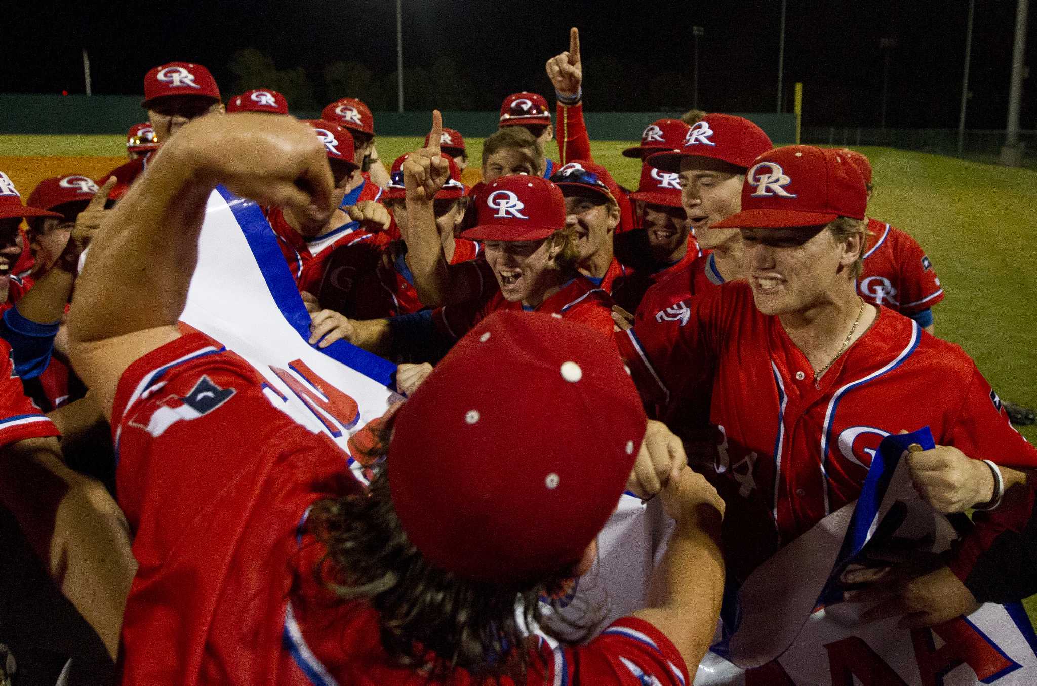 BASEBALL: Oak Ridge holds off Montgomery, wins 12-6A title