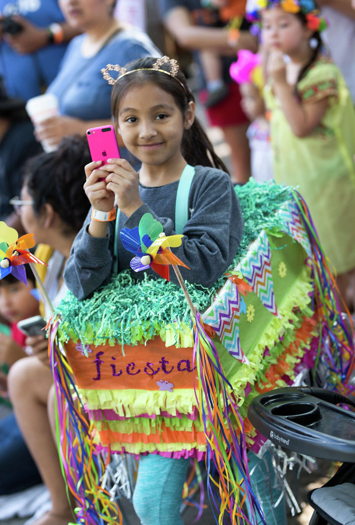 Photos: King William Fair takes over Southtown for Fiesta