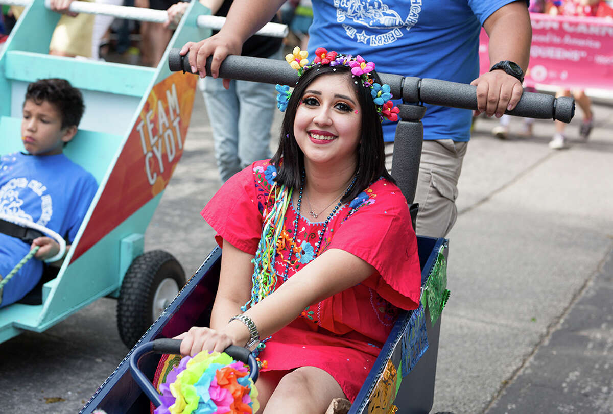 Photos: King William Fair takes over Southtown for Fiesta