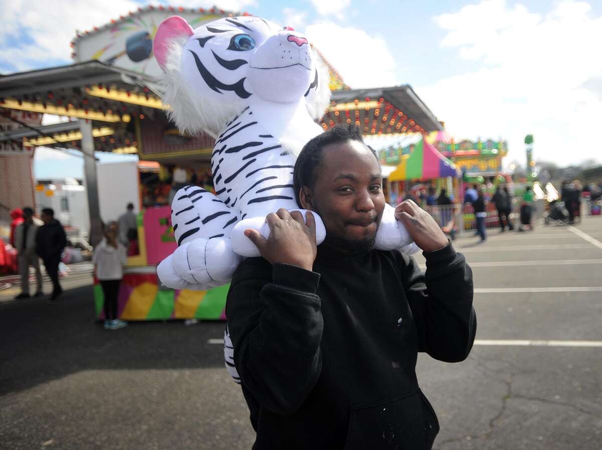 In Pictures / McKinley carnival a staple of Spring in fairfield