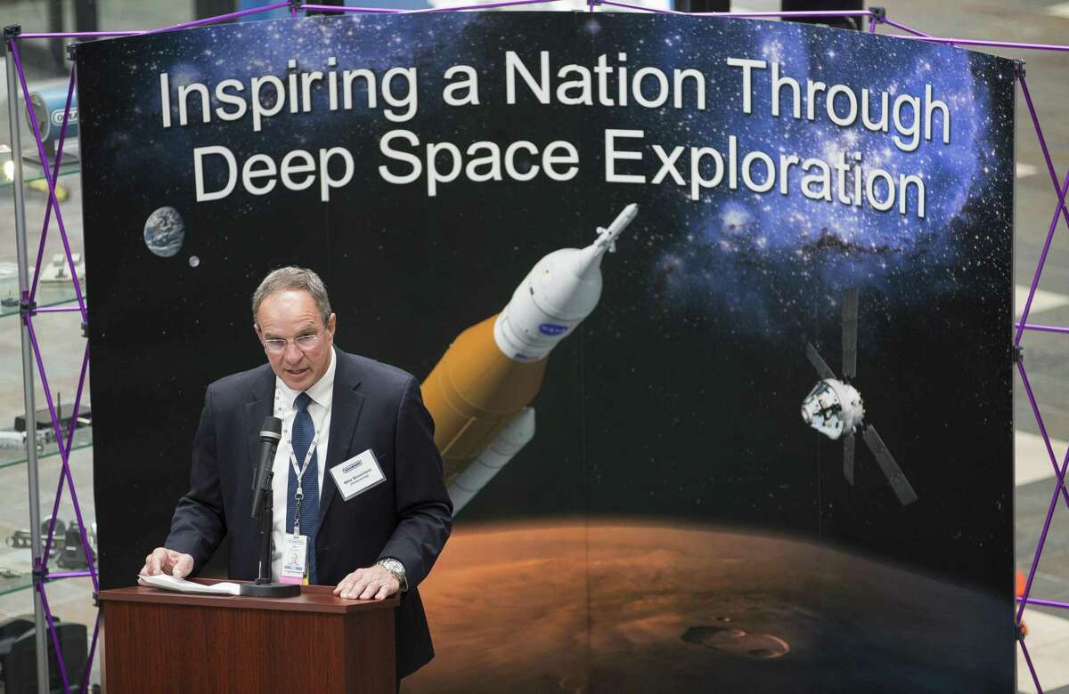 Culberson urges NASA contractors to press forward