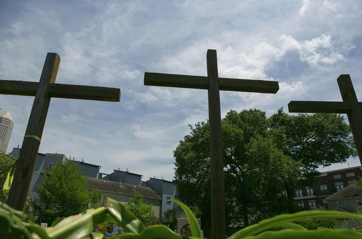 In Houston’s labyrinths, pilgrims find a connection to the ancient and ...