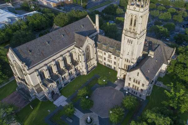 In Houston’s labyrinths, pilgrims find a connection to the ancient and ...