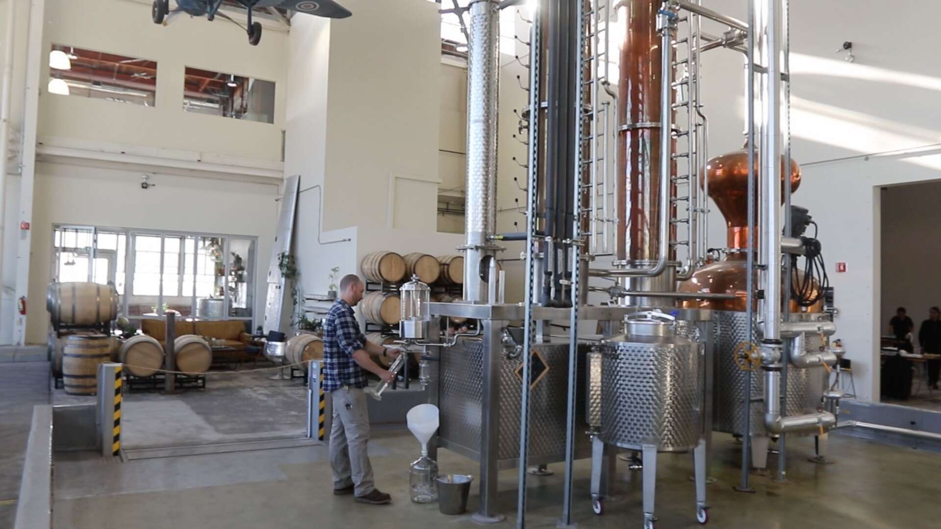 How Alameda's Hangar 1 turns SF fog into vodka