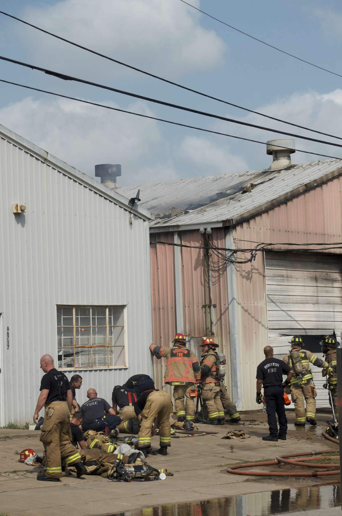 Crews battle warehouse fire in southeast Houston