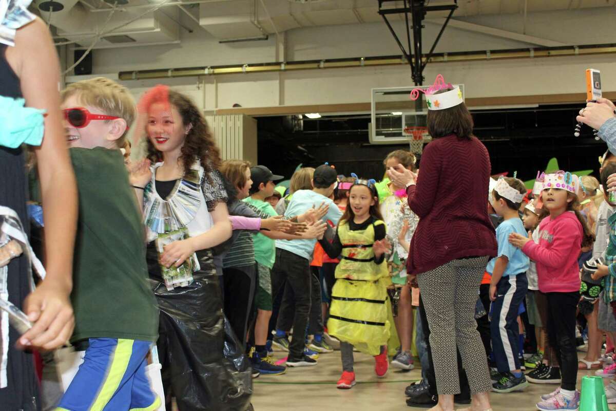 Burr Elementary hosts ‘Trashion Show’ to benefit area nonprofit