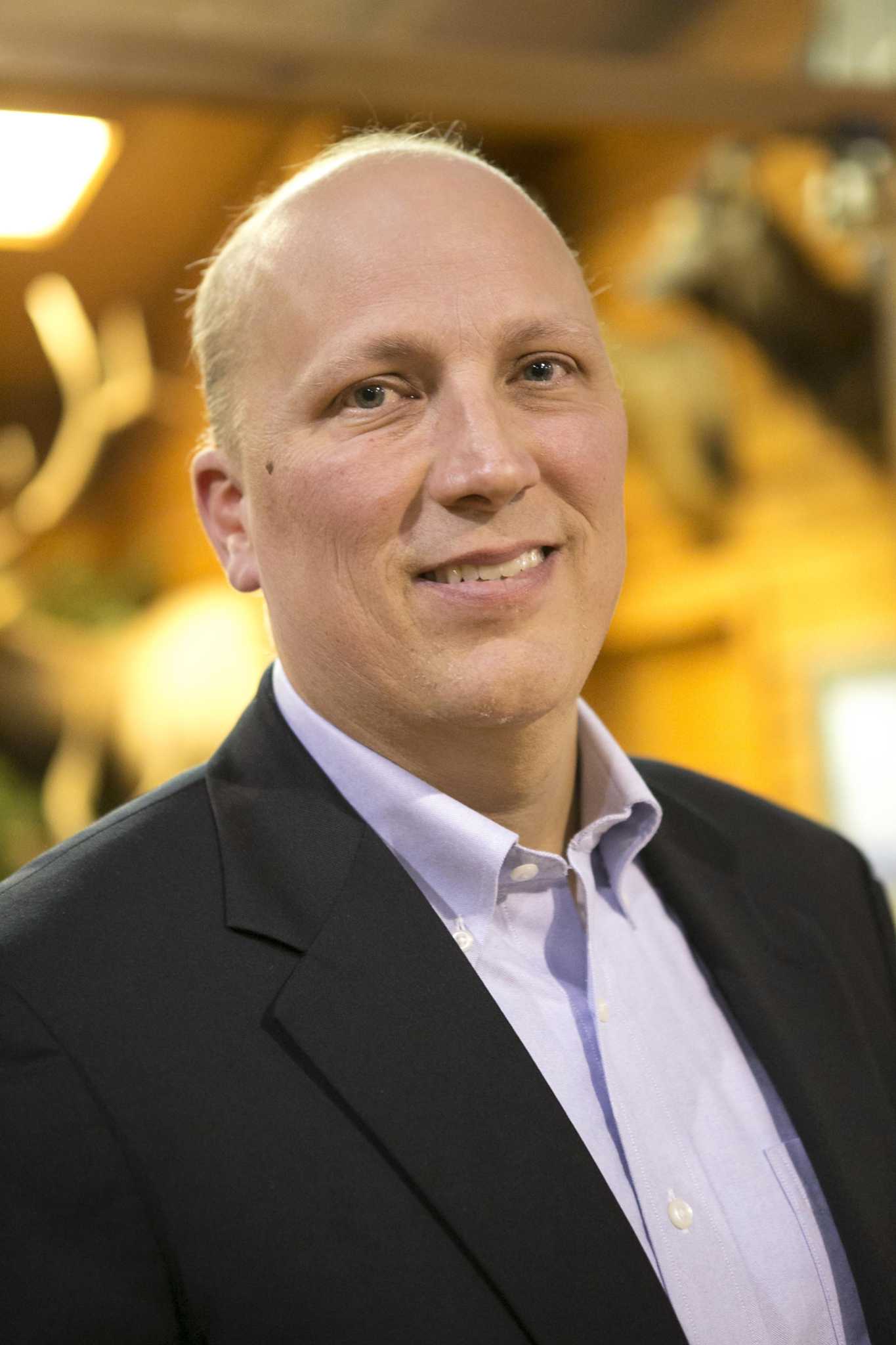 Lamar Smith puts weight behind Chip Roy on the campaign trail