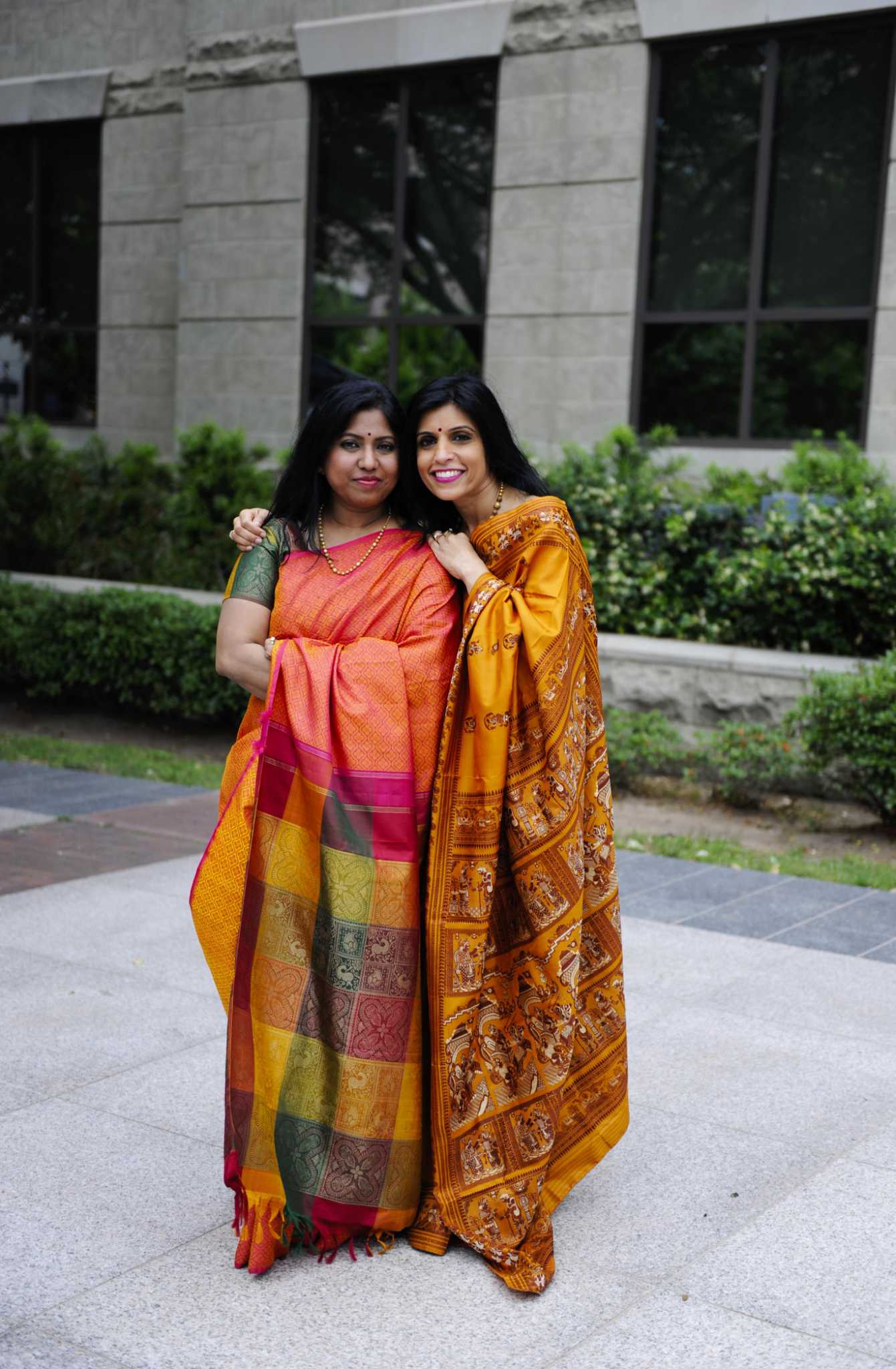Sari Connection brings women together through traditional cloting