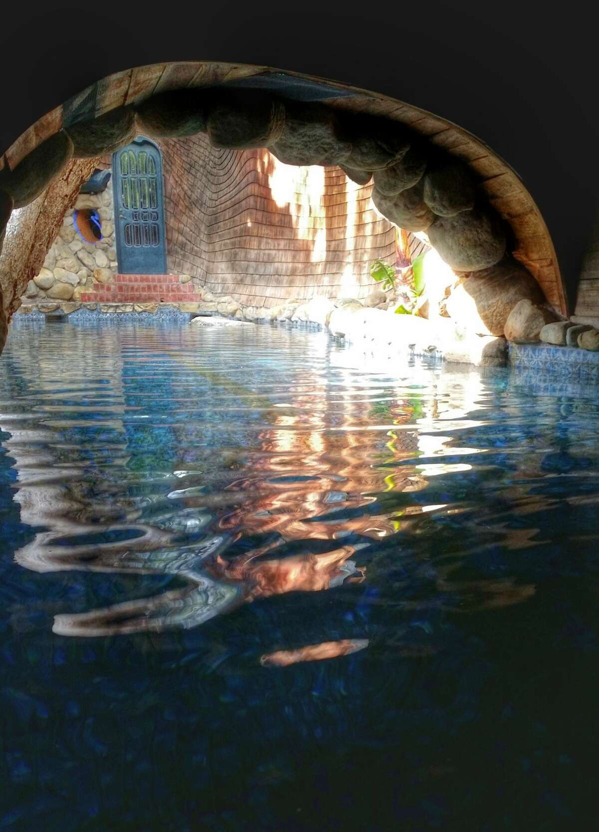 Insanely cool 'Whale House' on California coast rents for $625 a night