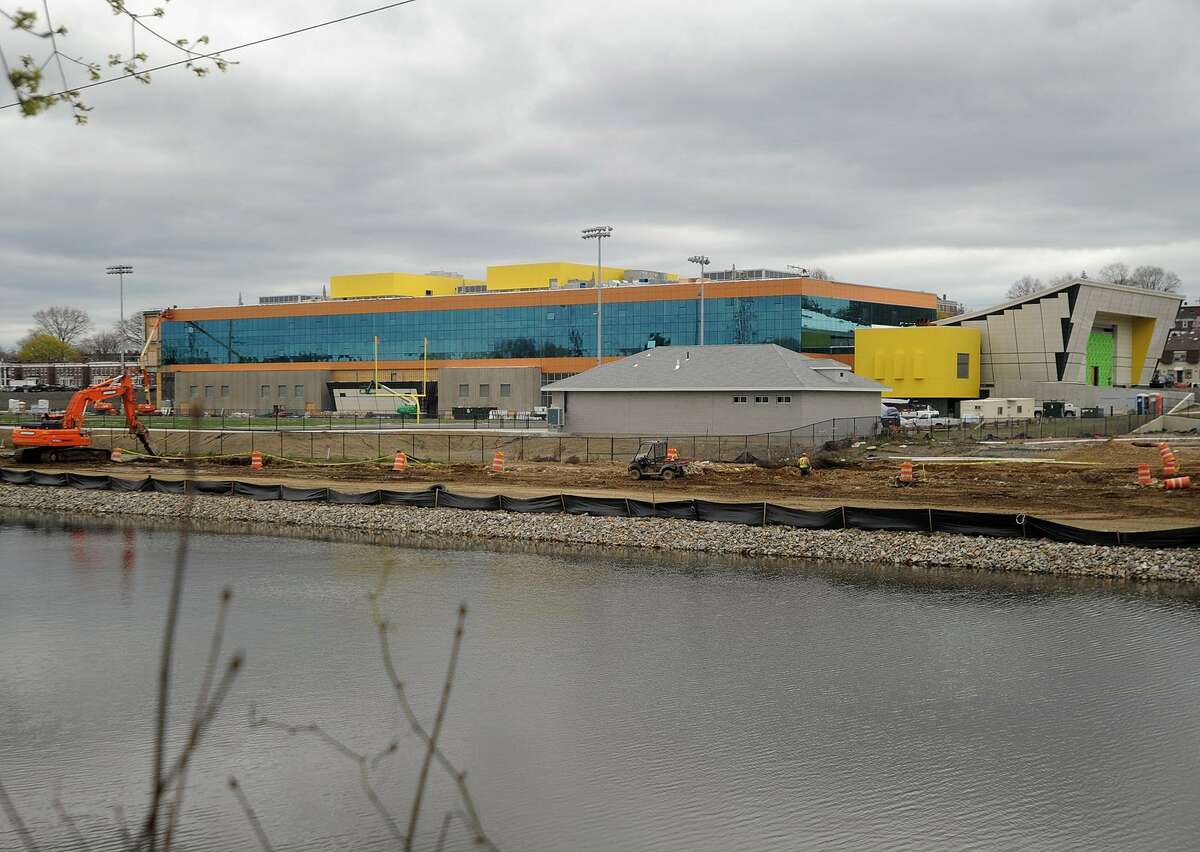 Will Harding High get a new name when it moves?