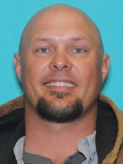 Fugitive of the Week: Justin Savage