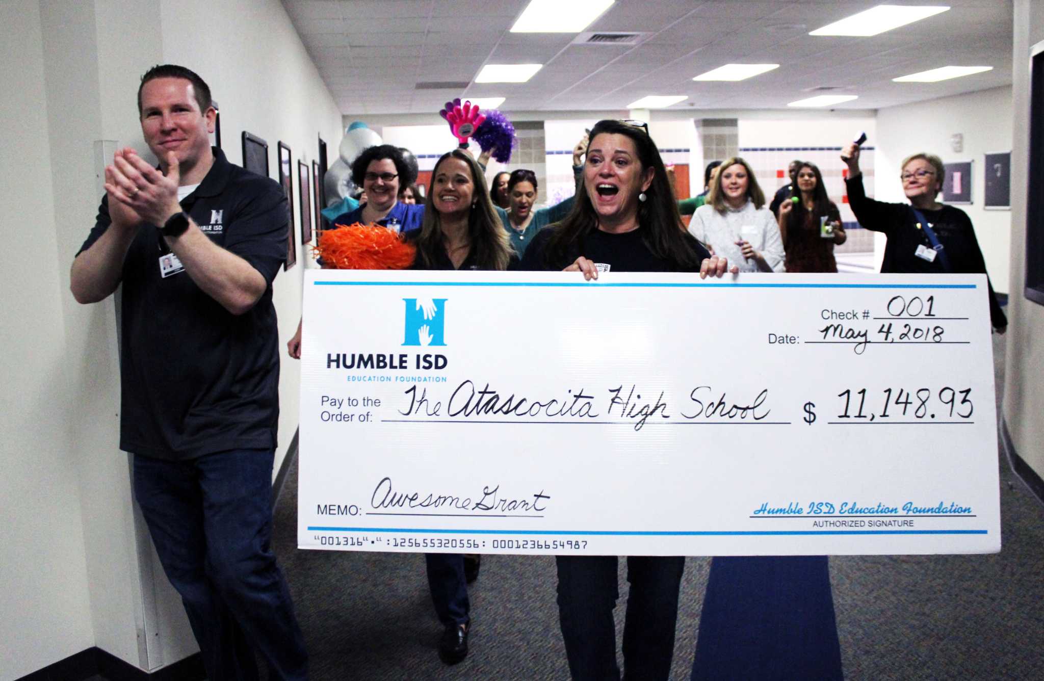 Humble ISD awards more than $300,000 to teachers