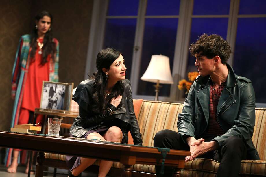 Theater review: Yale Rep’s ‘Kiss’ challenging as it twists inventively ...