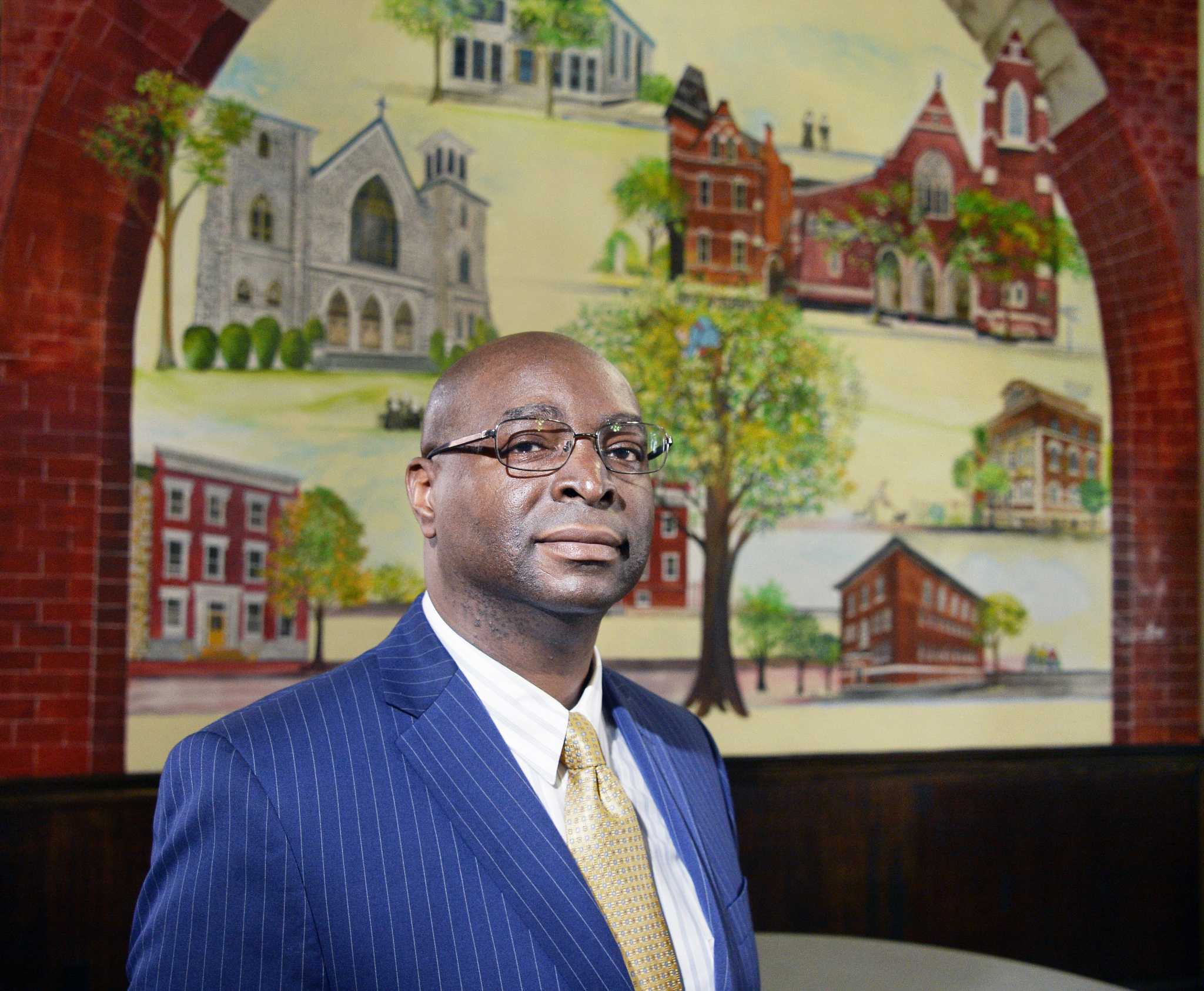 Faces of Faith: Reaching out as pastor, tutor, mentor