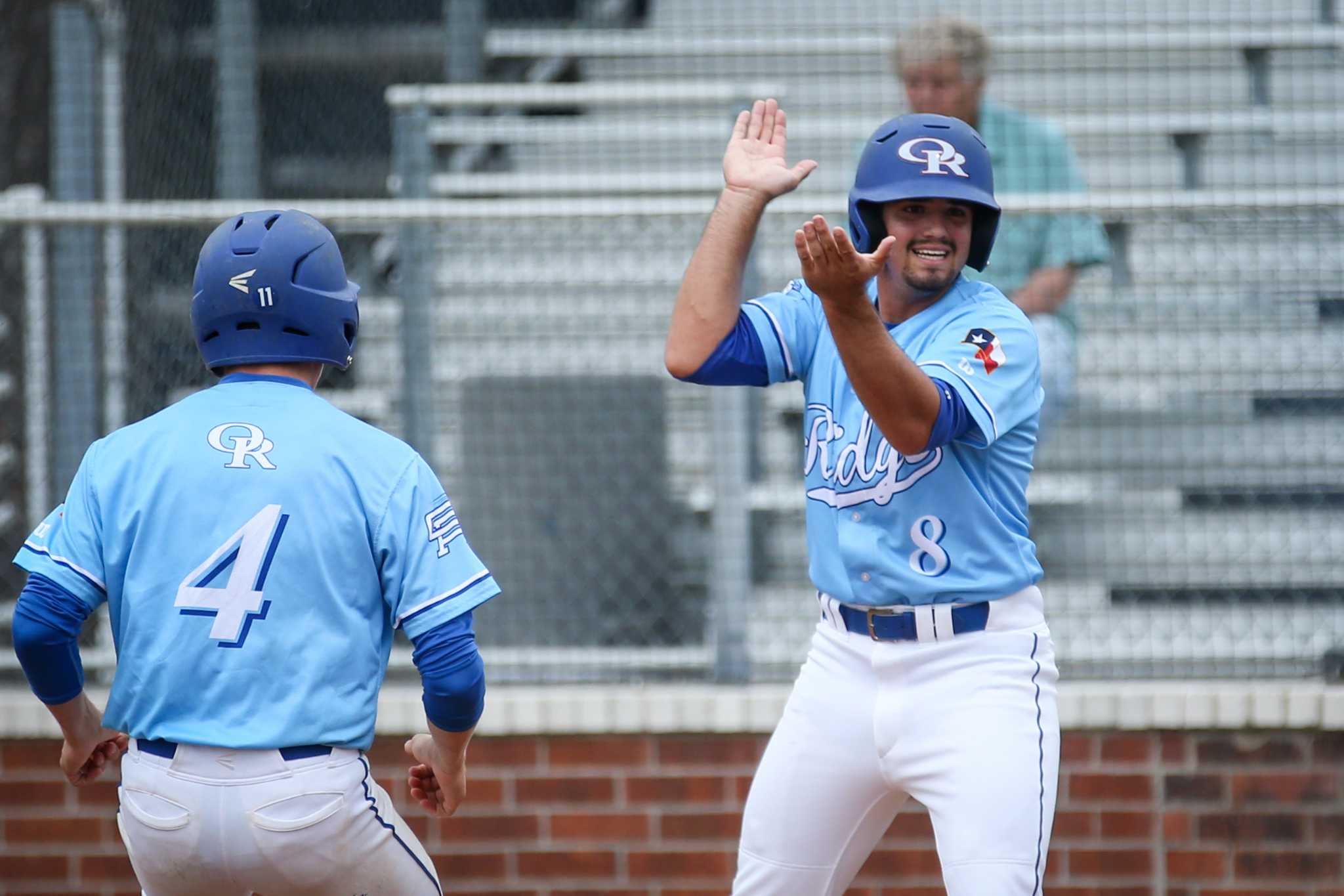 BASEBALL: Roberts, Letney each homer as Oak Ridge rolls into area round