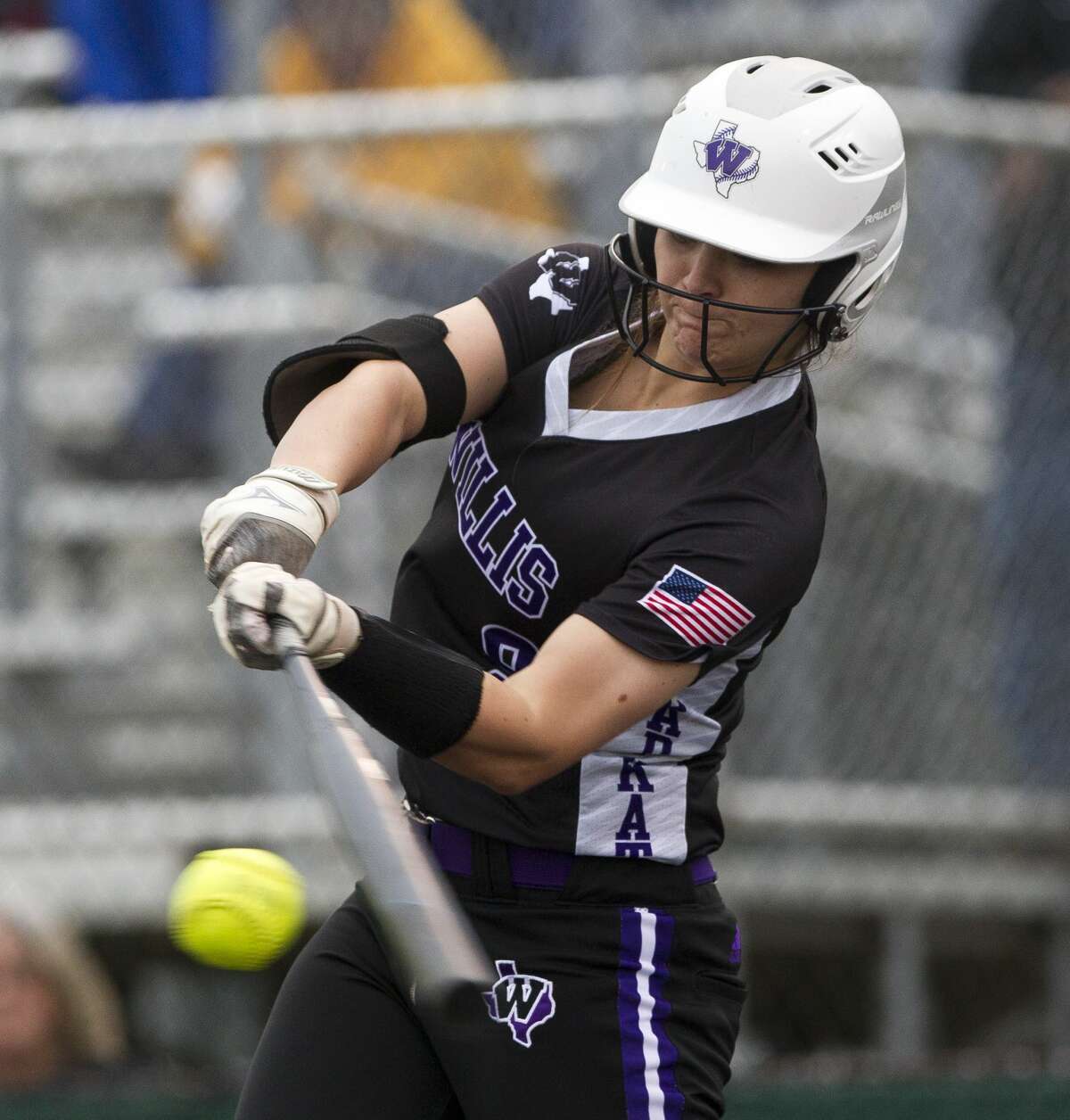 SOFTBALL: Willis advances with dominant pitching from Vallejo